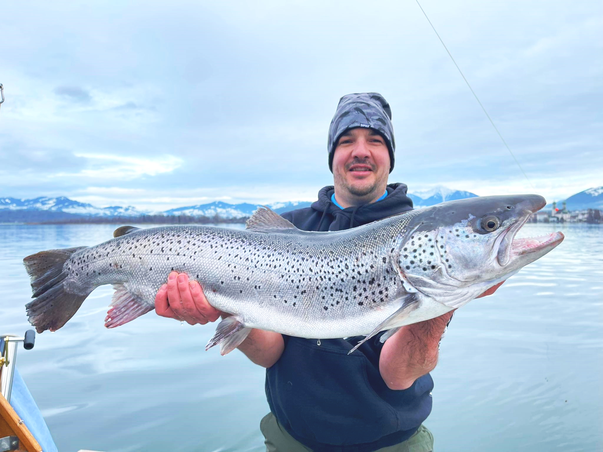 FUNFISH Fischereiartikel. Top Fänge