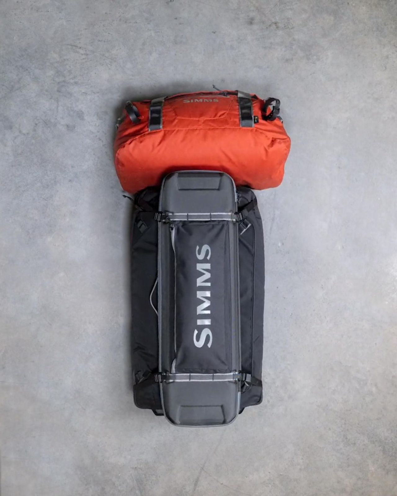 FUNFISH Fischereiartikel. SIMMS GTS DOUBLE ROD REEL CASE CARBON